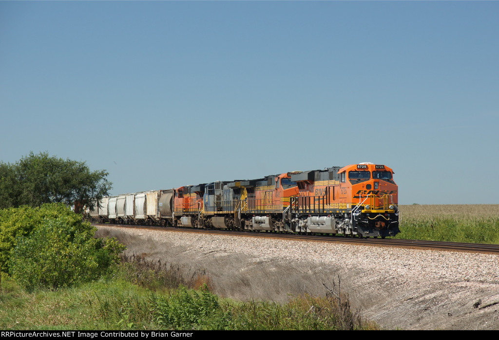 BNSF 6725